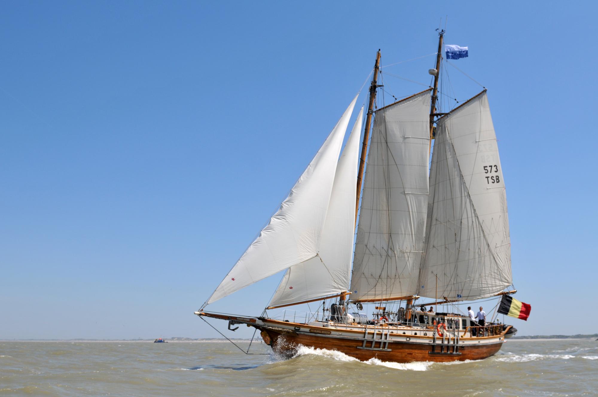T/S Rupel | Oostende voor anker